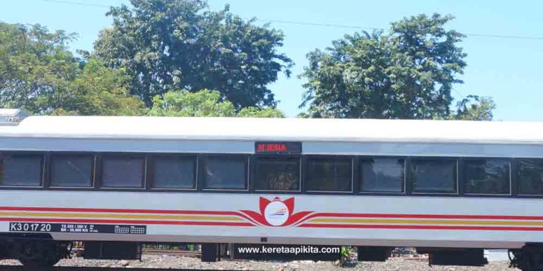 Perbedaan Tipe Kereta Api Ekonomi - Kereta Api Kita