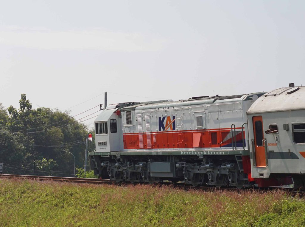 Gambar-Kereta-Api-Bagus - Kereta Api Kita