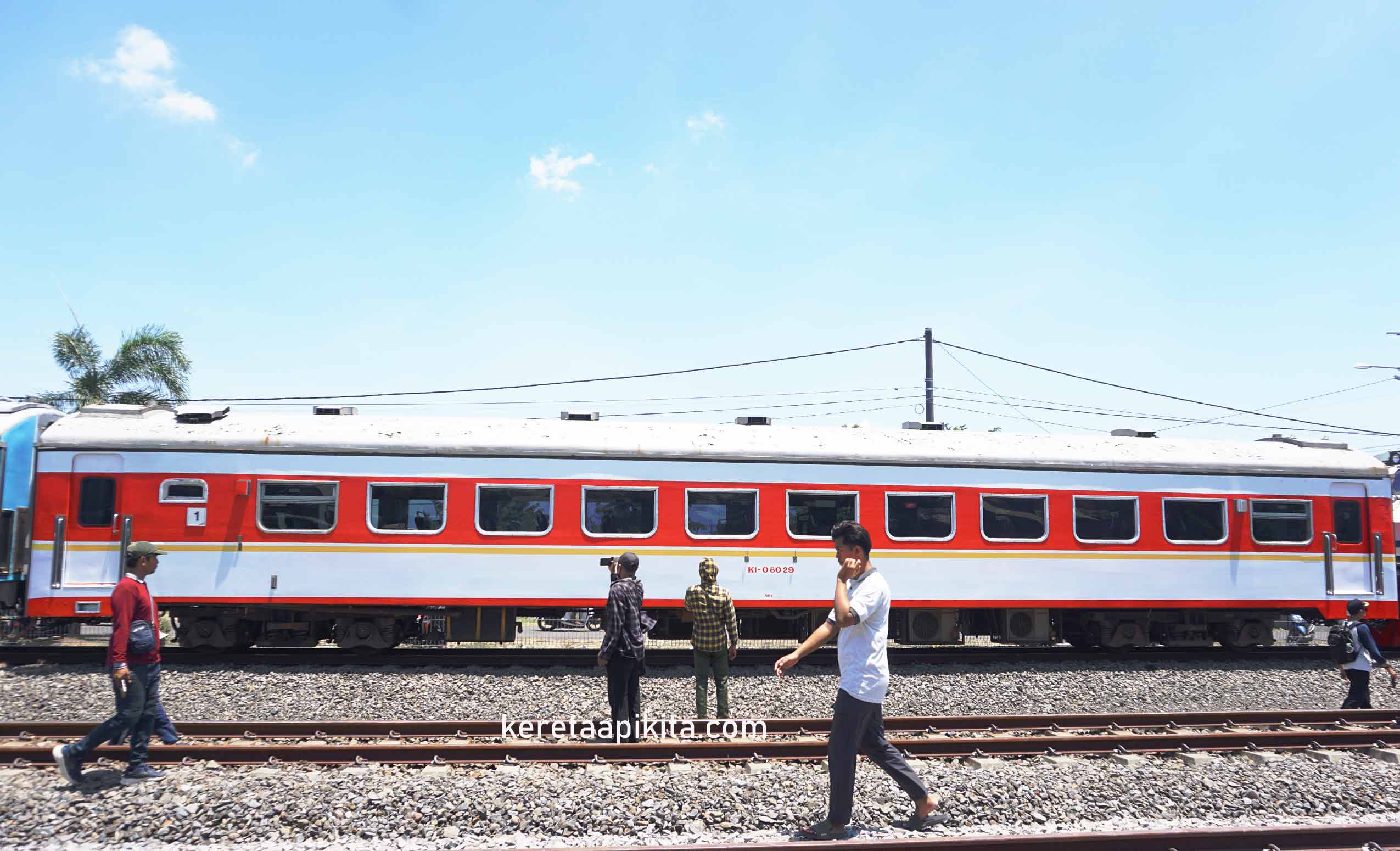 Inilah Livery Kereta Penumpang Pada Parade Livery Kereta Dari Masa Ke ...