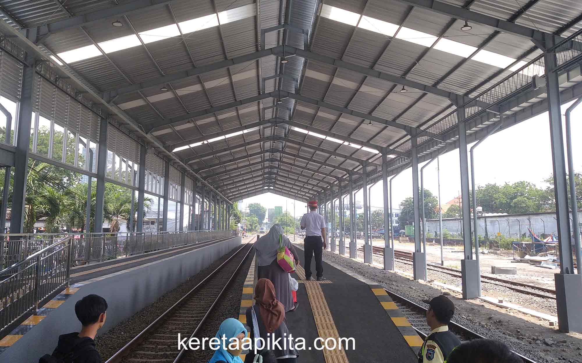 Jadwal Kereta Api Stasiun Waru - Kereta Api Kita